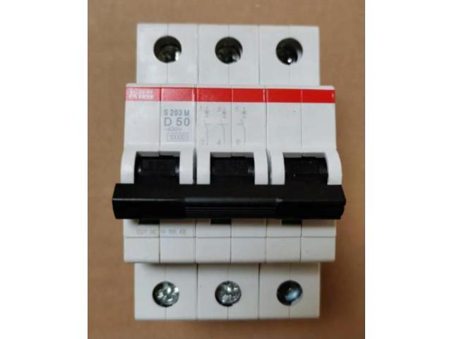 Click here for FOR 1pcs Miniature circuit breaker S203M-D50 3P 50... prices