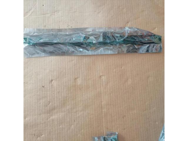 Click here for FOR M710 Server BACKPLANE 2.5 inch 4 disk backplan... prices