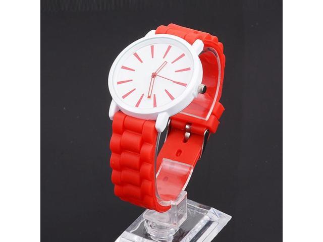 Click here for Simple Style Round Dial Jelly Silicone Strap Quart... prices