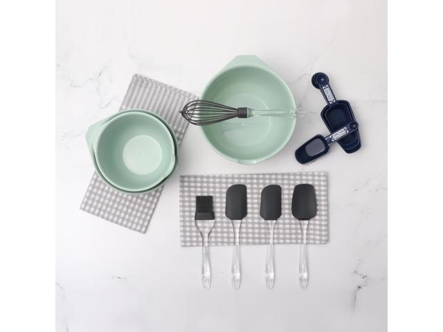 Click here for GLAD Baking Basics Durable Bakeware Set in Sage &... prices