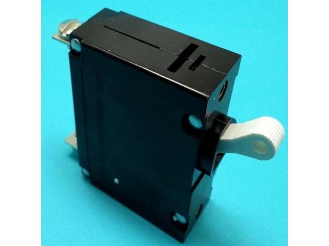 Click here for AA1-B0-34-620-3B1-C - CIRCUIT BREAKER 20A 277VAC T... prices