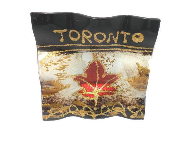 Click here for 00163T - TORONTO SOUVENIR DECO GLASS PLATE 6X6IN prices