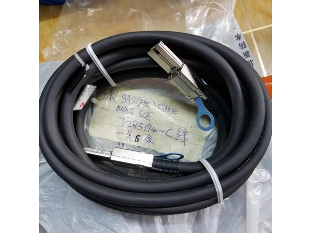 Click here for 5M MINI SAS 26P 2C SFF-8088 Cable TO SFF-8088 Data... prices