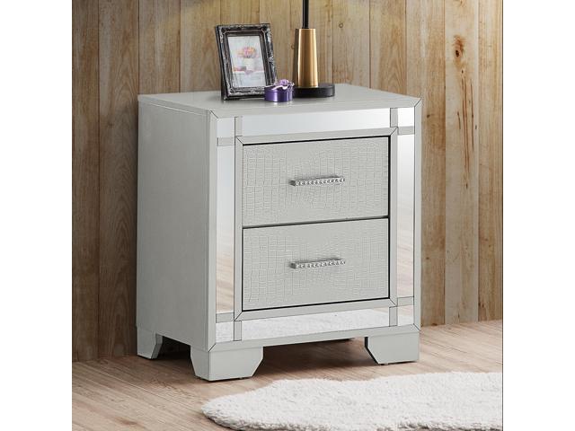 Click here for Elegant Silver Champagne Accent Table prices