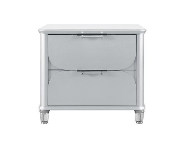 Click here for LAURA SILVER NIGHTSTAND prices