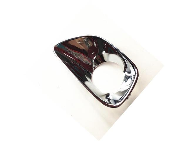 Click here for Paiying Right Front Fog Light Trim 68110962AB  CH1... prices