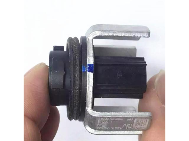 Click here for Yingshan Rear Tail Light Led Lamp 81536-12D30 Fit... prices