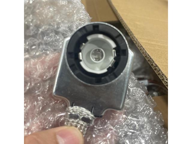Click here for Yassdwbn D2R D2S HID Headlight Igniter Bulb Socket... prices