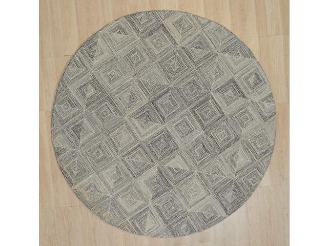 Click here for Hand-Tufted Wool Multi-Colored Gray Transitional G... prices