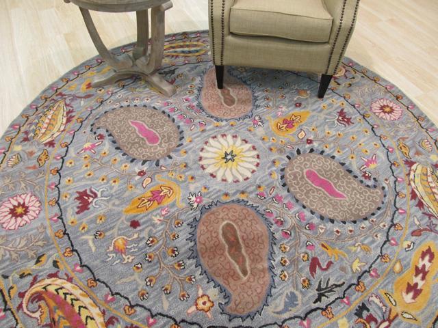 Click here for Floral Paisley Hand-Tufted Wool Rug prices