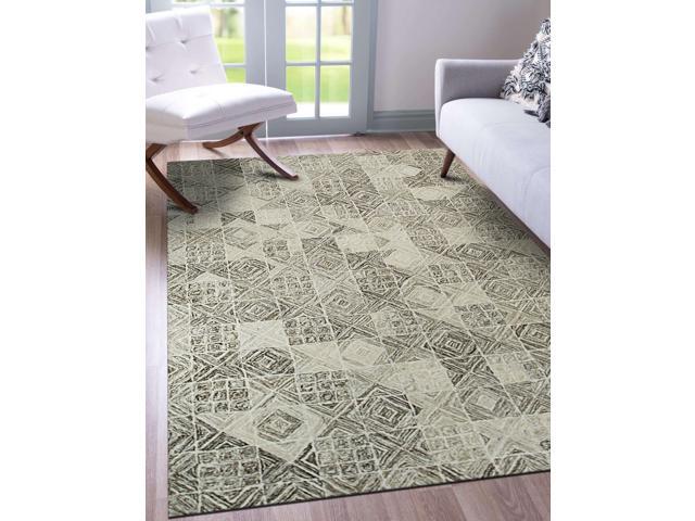 Click here for Hand-Tufted Wool Multi-Colored Gray Transitional G... prices