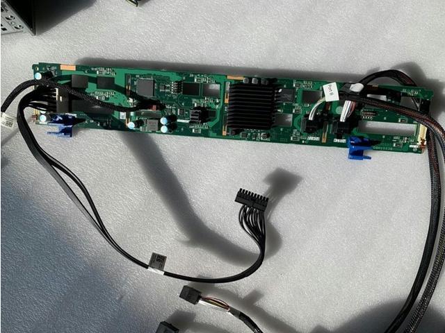 Click here for 2288H V5 Server 3.5 12 bays backplane board BC11TH... prices