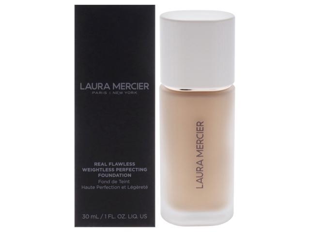 Click here for Real Flawless Weightless Perfecting Foundation - 3... prices