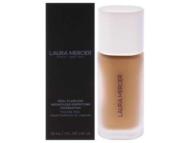 Click here for Real Flawless Weightless Perfecting Foundation - 4... prices