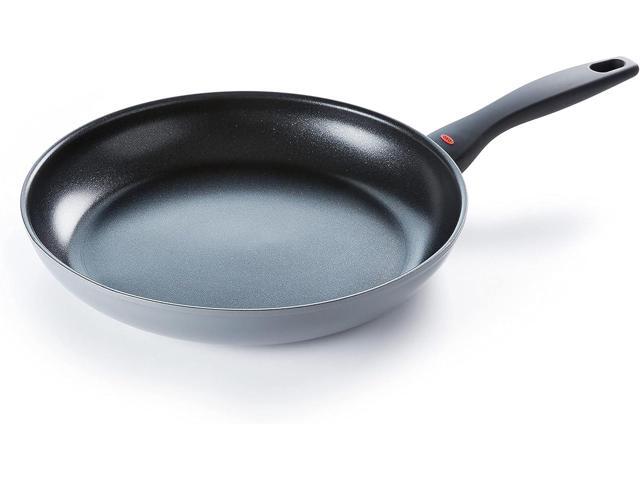 Click here for OXO Softworks Hard Anodized 28 cm Frying Pan Skill... prices