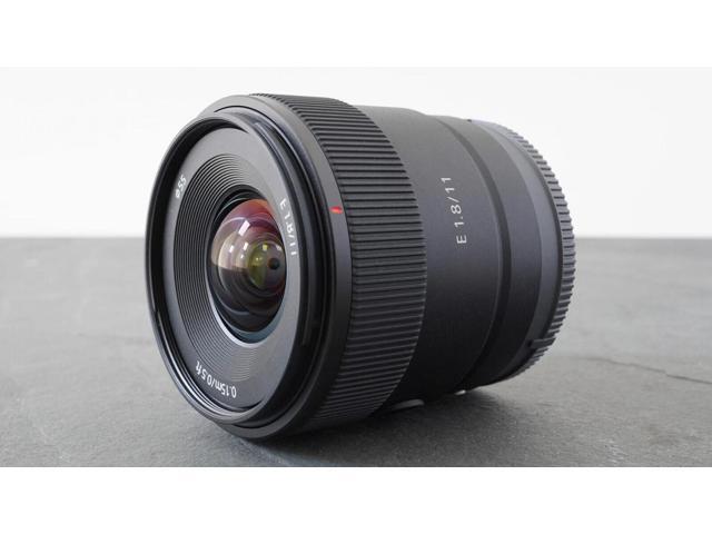 Click here for Sony E 11mm f/1.8 Lens - SEL11F18 prices