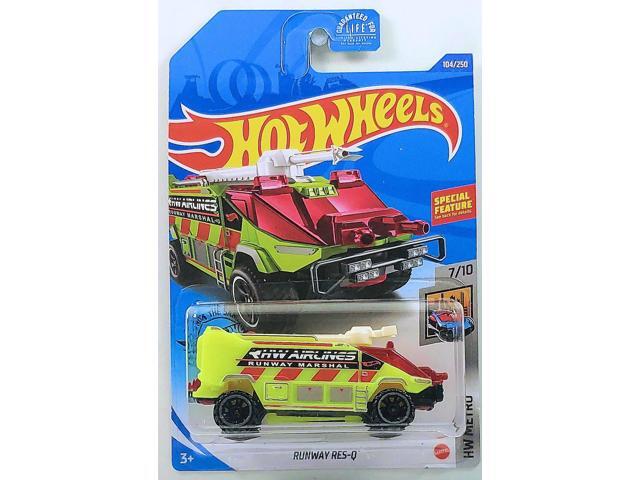 Click here for Hot Wheels 2020 Hw Metro 7/10 Runway RES-Q 104/250 prices