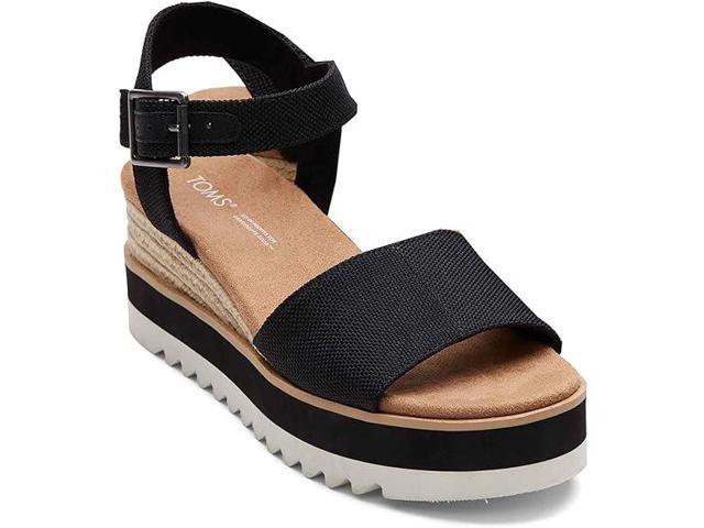 Click here for Toms Womens Diana comfort-obsessed Sandal  Black... prices