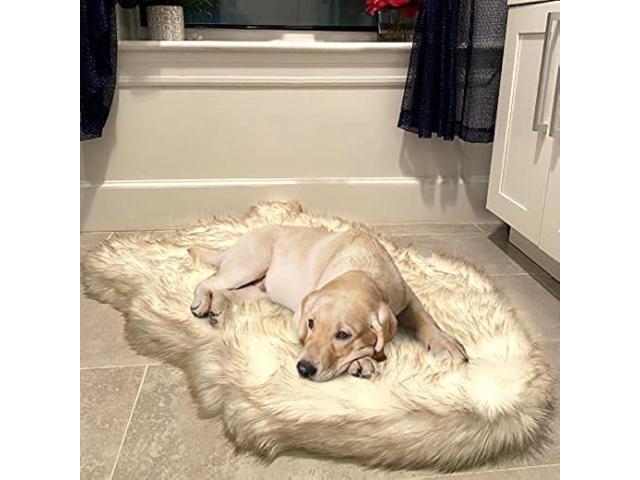 Click here for Luxury Faux Fur Orthopedic Dog Bed  Memory Foam Do... prices