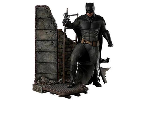 Click here for Figure Hot Toys MMS732 - DC Comics - Batman Vs Sup... prices