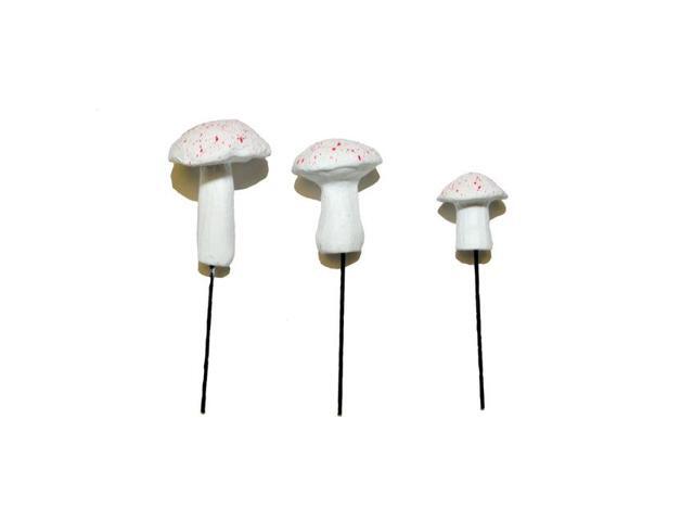 Click here for G & F Products 10025WH Garden Miniature  0.5-1.25... prices