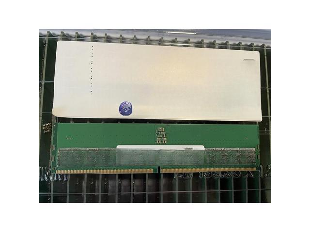 Click here for FOR 1 Pcs 32GB 32G HMCG88AGBUA084N DDR5 5600B 2RX8... prices