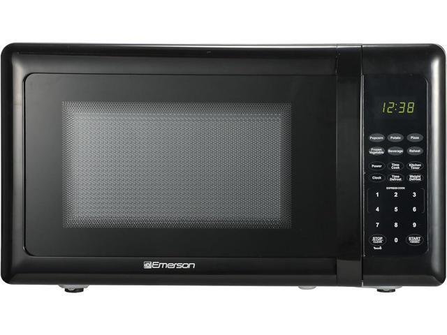 Click here for Emerson MW7302B Compact Countertop Microwave Oven... prices