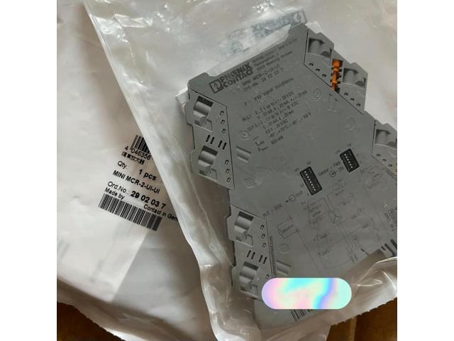 Click here for 2902037 MINI MCR-2-UI-UI 3-way Signal Conditioner prices