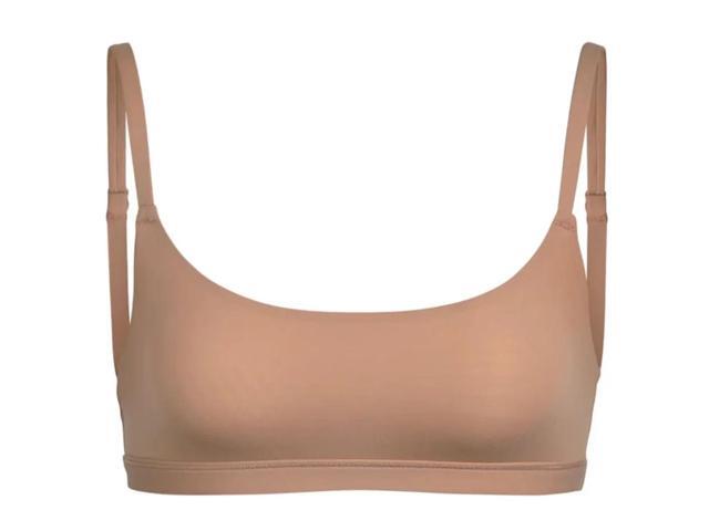 Click here for Skims Fits Everybody Scoop Bralette  Sienna  Small prices