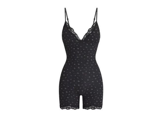 Click here for Skims Fits Everybody Lace Triangle Onesie  Onyx Ro... prices