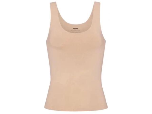 Click here for Skims Fits Everybody Smoothing Seamless Crop Tank... prices