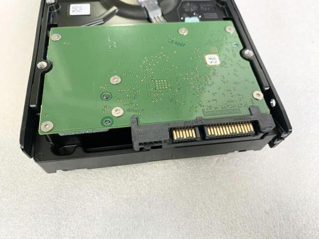 Click here for 02311AYV 4T SATA 7.2K HUS726040ALA610 ST4000NM0033 prices