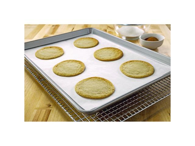 Click here for Grease-Proof Quilon Pan Liners 24.5 x 16.63 1000/C... prices