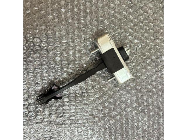 Click here for Acaigel 68620-0E060 Door Check Strap Stopper Hinge... prices