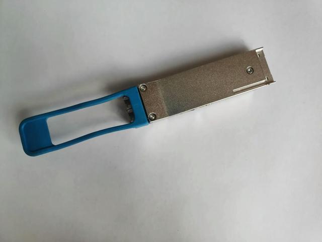 Click here for FINISAR 40GB QSFP 10KM LC FTL4C1QE1L FTL4C1QE1C FT... prices