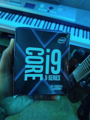 Intel Core i9-10900X - Core i9 10th Gen Cascade Lake 10-Core Intel Core i9-10900X - Core i9 10th Gen Cascade Lake 10-Core
