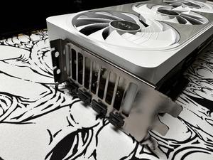 GIGABYTE AERO GeForce RTX 5070 Ti Graphics Card GV-N507TAERO GIGABYTE AERO GeForce RTX 5070 Ti Graphics Card GV-N507TAERO