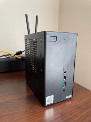 ASRock DESKMINI H470W Black Mini/Booksize Barebone System ASRock DESKMINI H470W Black Mini/Booksize Barebone System