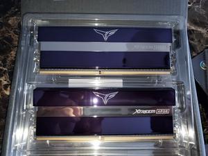 Team T-Force XTREEM ARGB 64GB (2 x 32GB) 288-Pin PC RAM DDR4 Team T-Force XTREEM ARGB 64GB (2 x 32GB) 288-Pin PC RAM DDR4