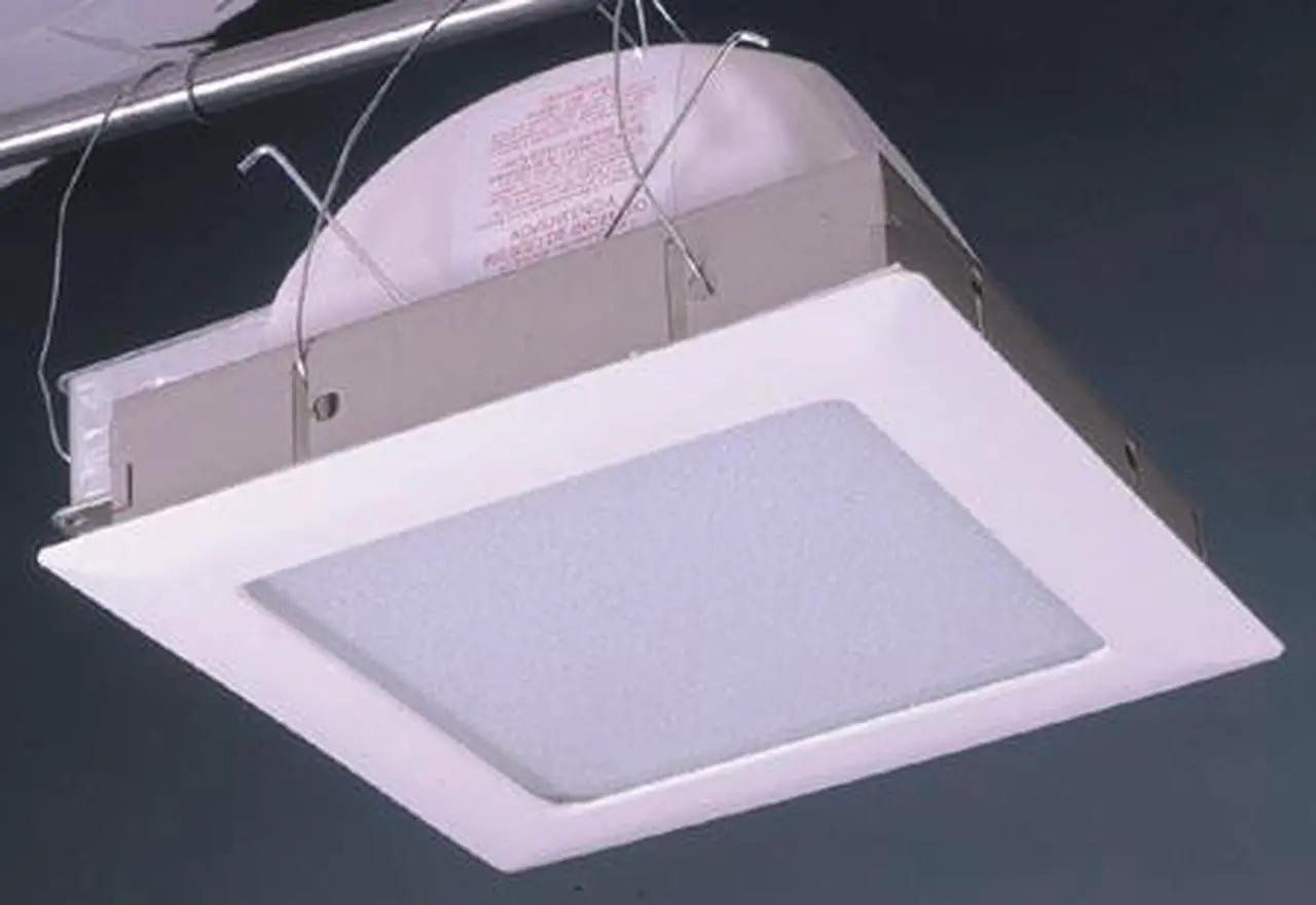 Regent Lighting P600TW Recessed Square Light Fixture Kit - Newegg.com