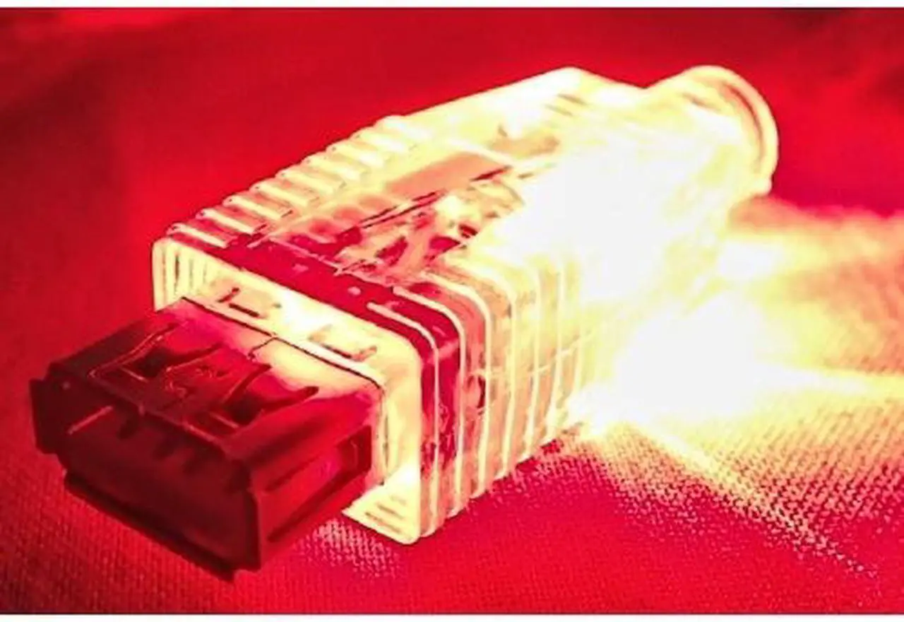 QVS CC2210C-06RDL 6 ft. Translucent Lighted Extension Cable with Red ...