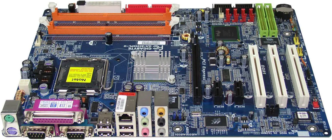 GIGABYTE GA-8I915PL-G LGA 775 ATX Intel Motherboard - Newegg.com