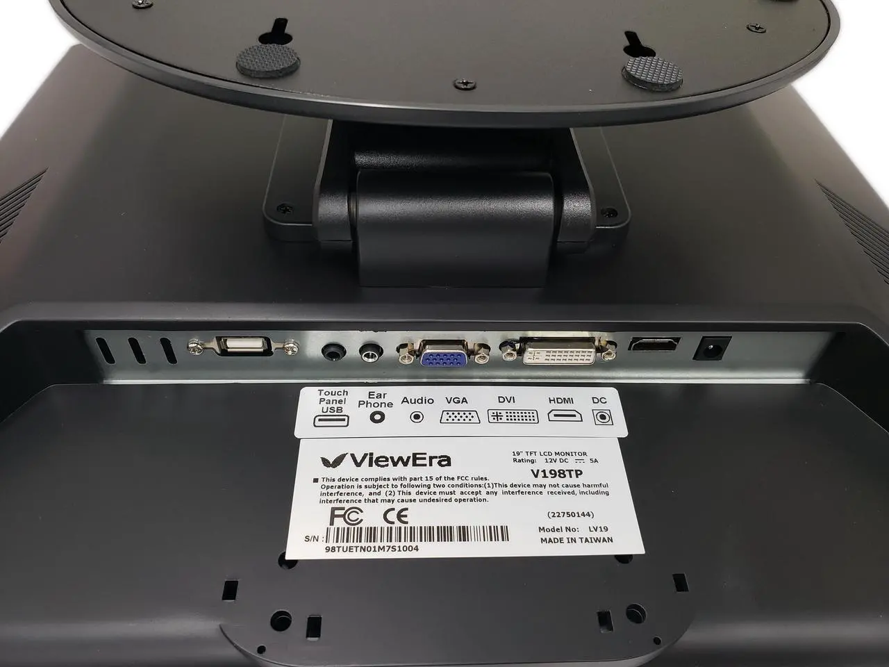 ViewEra V198TP Black 19" TFT LCD Video Monitor, 250cd/m2, 1000:1, VGA, SVGA, XGA - Newegg.com