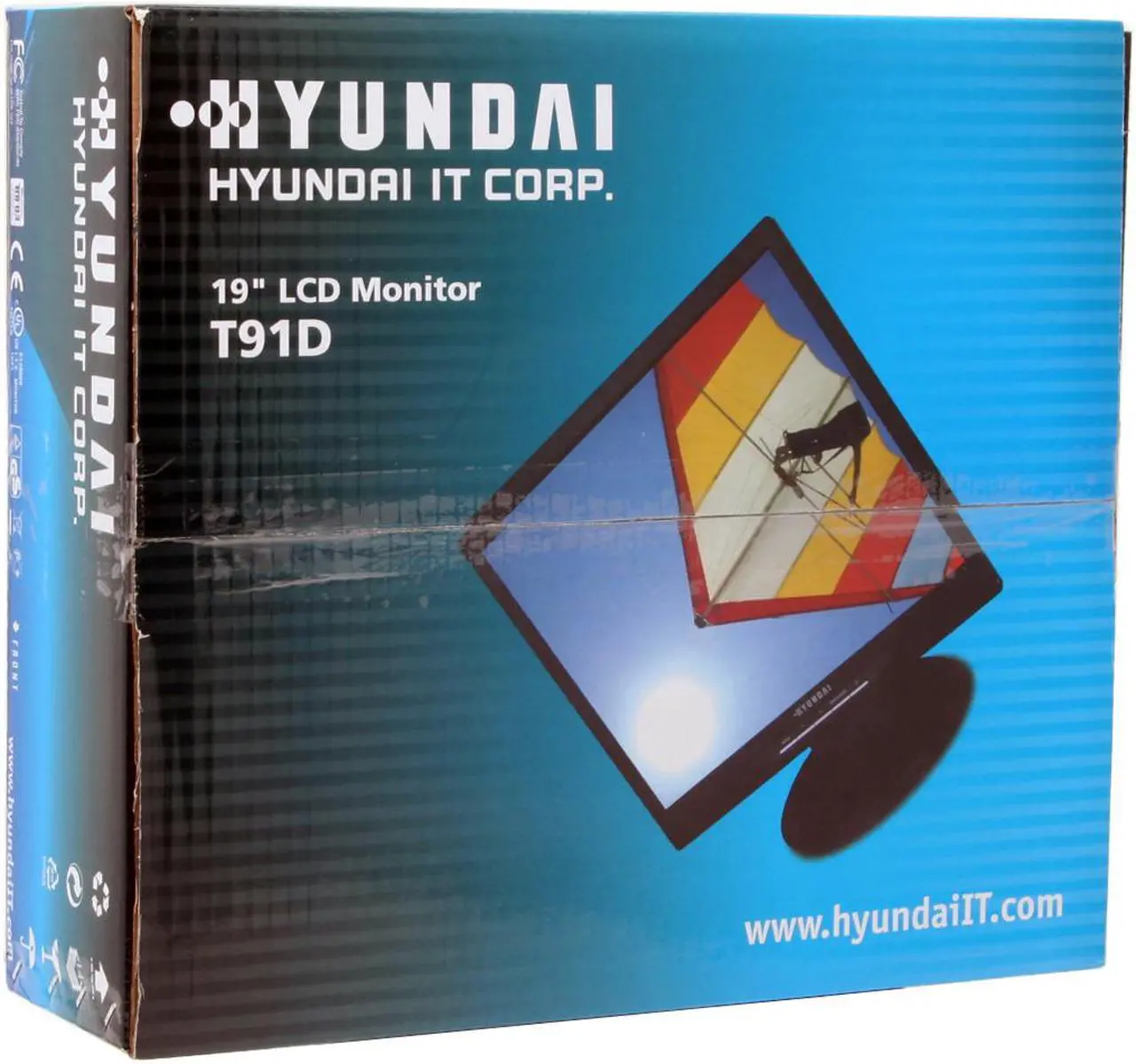 HYUNDAI 19" A-si TFT Active Matrix/TN SXGA LCD Monitor 5 ms 1280 x 1024 ...