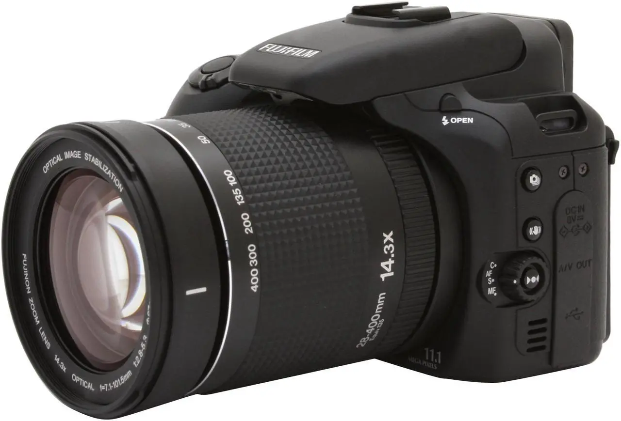 FUJIFILM FinePix S100fs Black 11.1 MP 2.5" 230K LCD 14.3X Optical Zoom ...