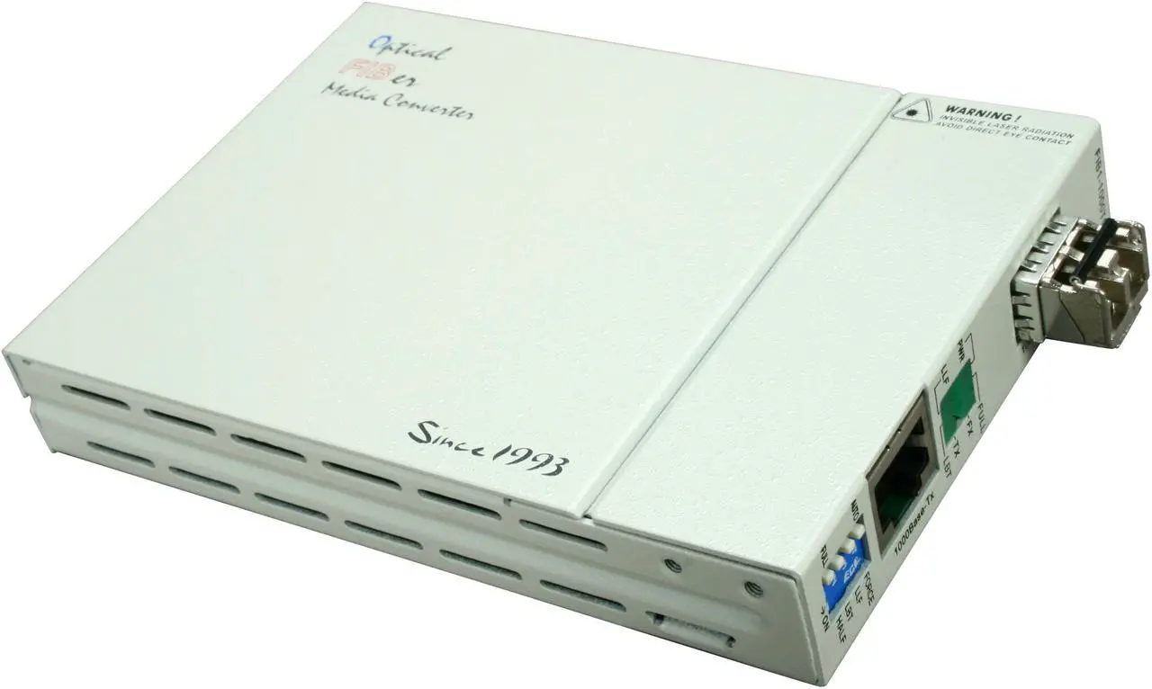 StarTech.com ET91000LC Gigabit RJ45 to Multi-Mode LC Fiber Media ...