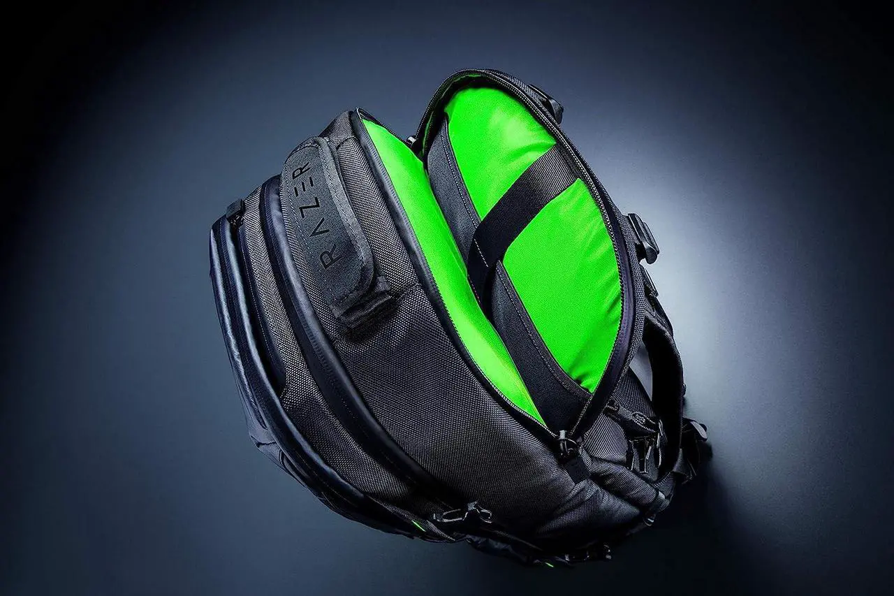 Razer Rogue 17 Backpack V3 - Travel Backpack with 18" Laptop ...