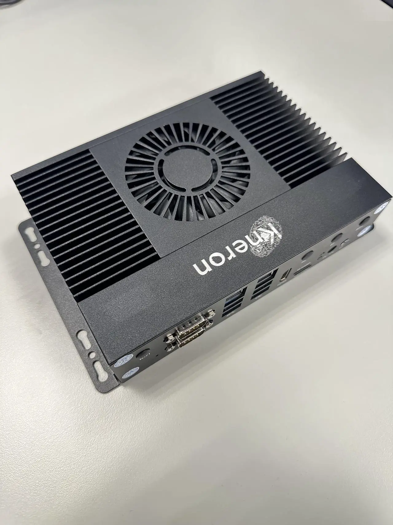 Kneron KNEO 300 Edge AI Server Box, 8-core A53 2.0GHz CPU, 30 TOPS ...