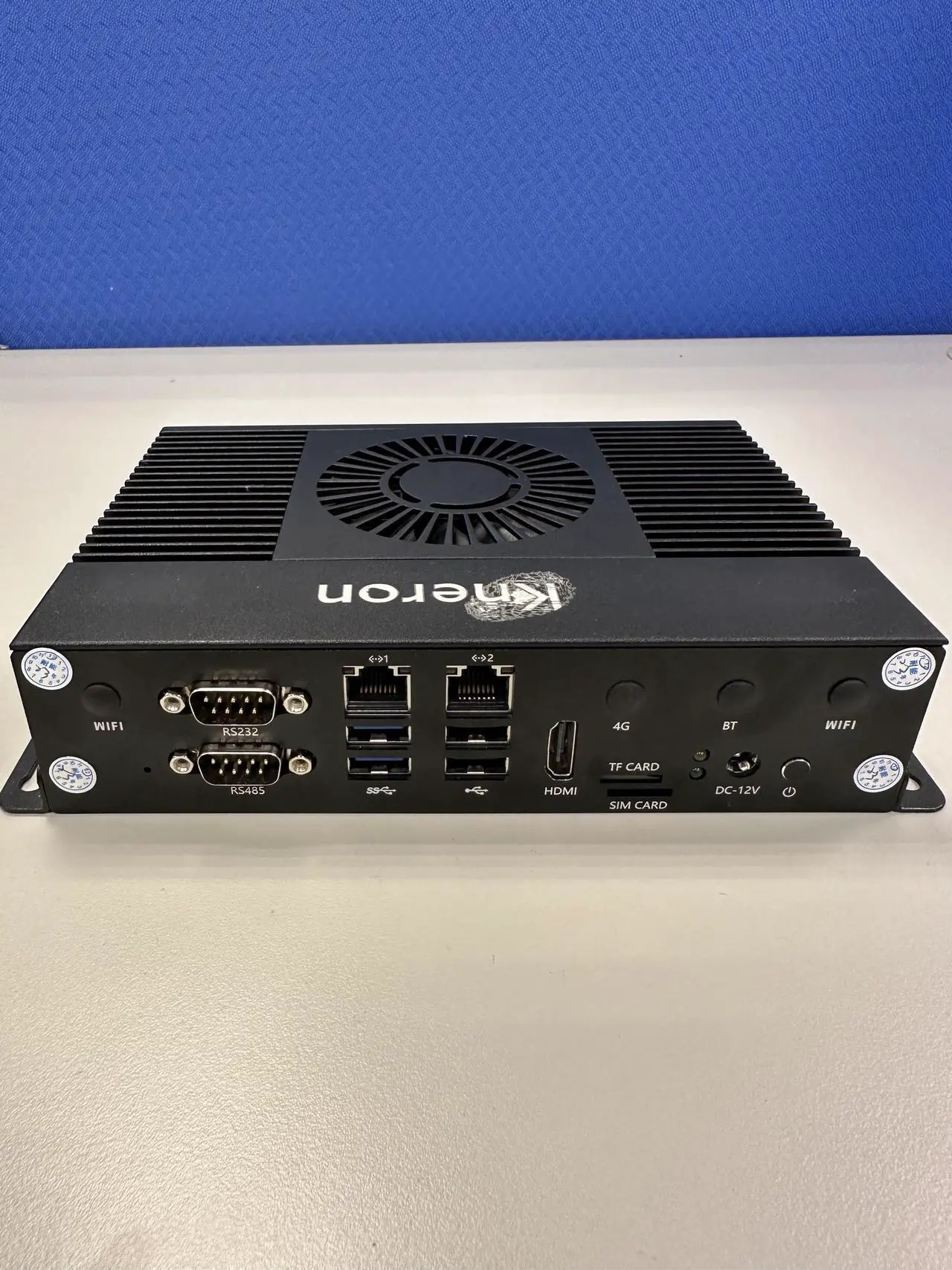 Kneron KNEO 300 Edge AI Server Box, 8-core A53 2.0GHz CPU, 30 TOPS (INT8) NPU, 16GB LPDDR4, 64GB ...