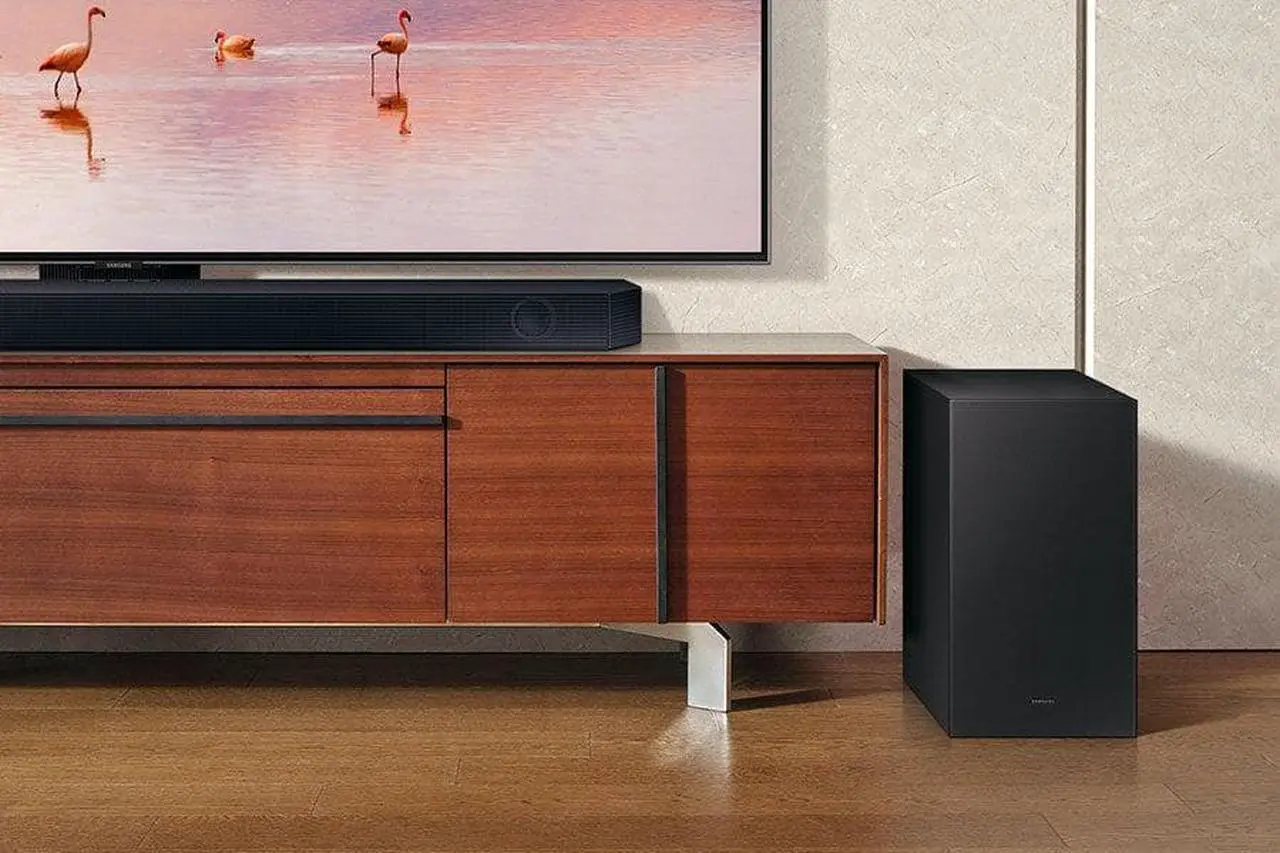 Samsung HW-Q60C 3.1ch Soundbar and Subwoofer with Dolby Atmos with an ...